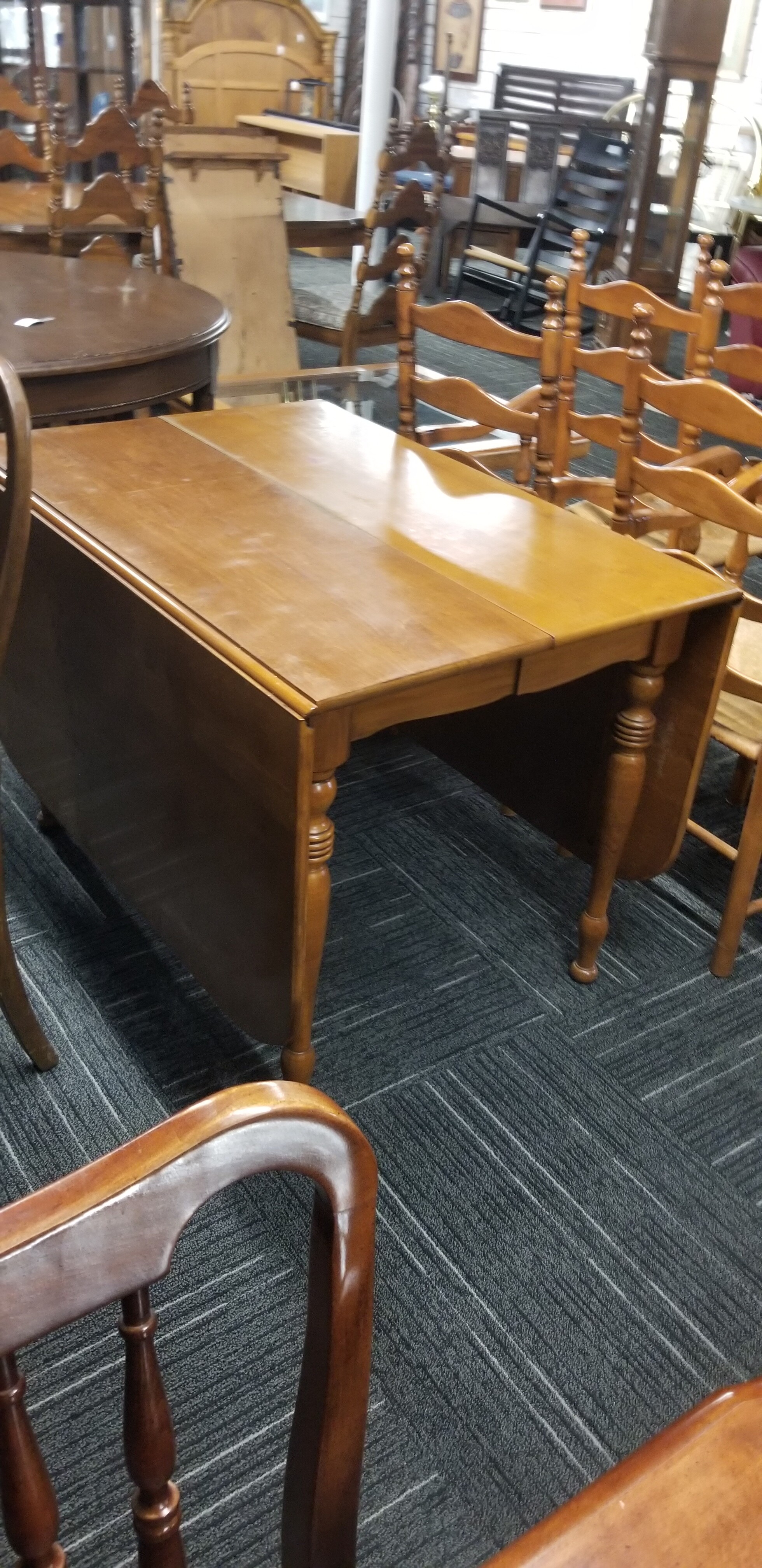 Maple Drop Leaf Table | Americas Attic Inc.